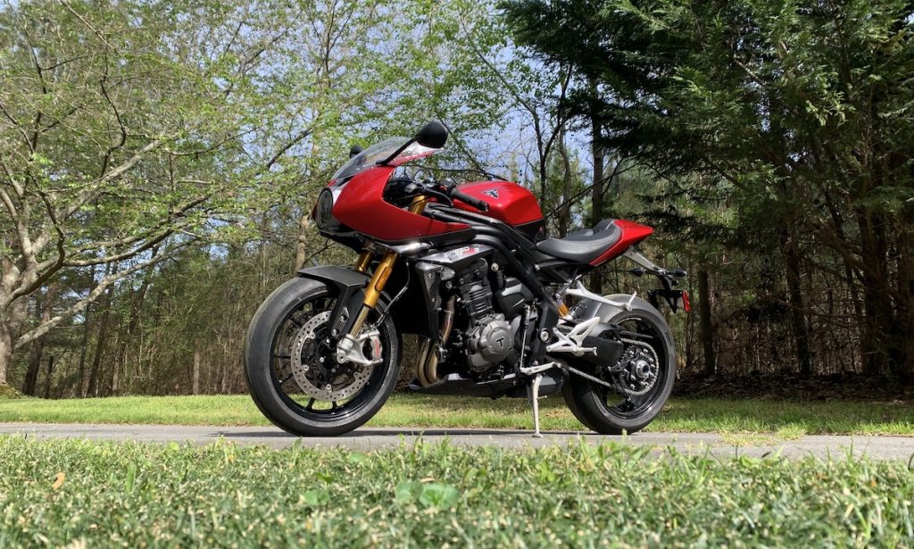 Triumph Speed Triple 1200 RR: Quick Take