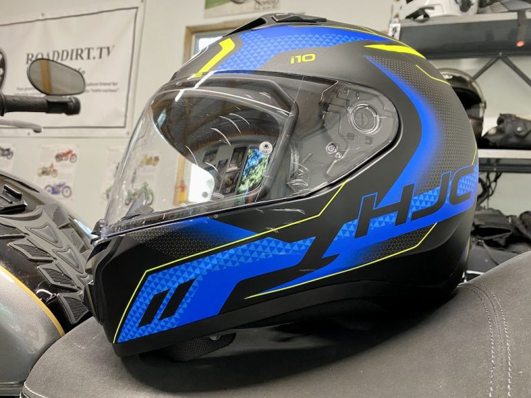 Helmet Review: HJC i10 Robust