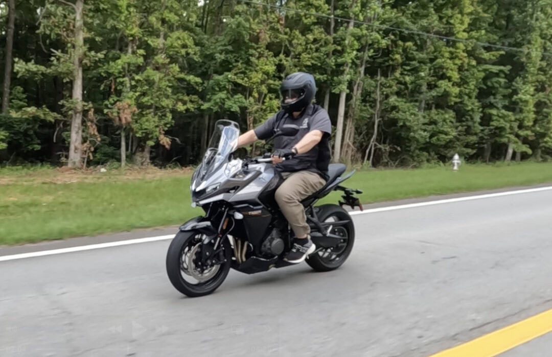 Triumph Tiger Sport 800: A Tall Order