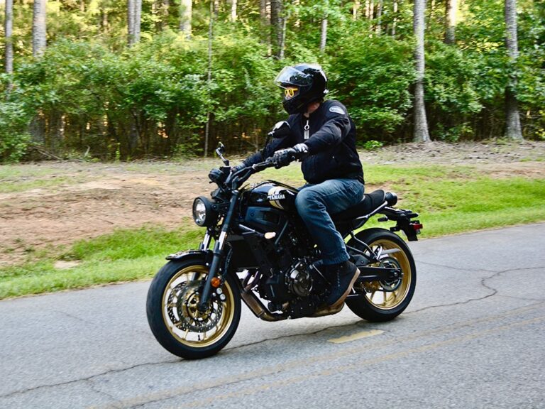 Yamaha XSR700: Back to Basics